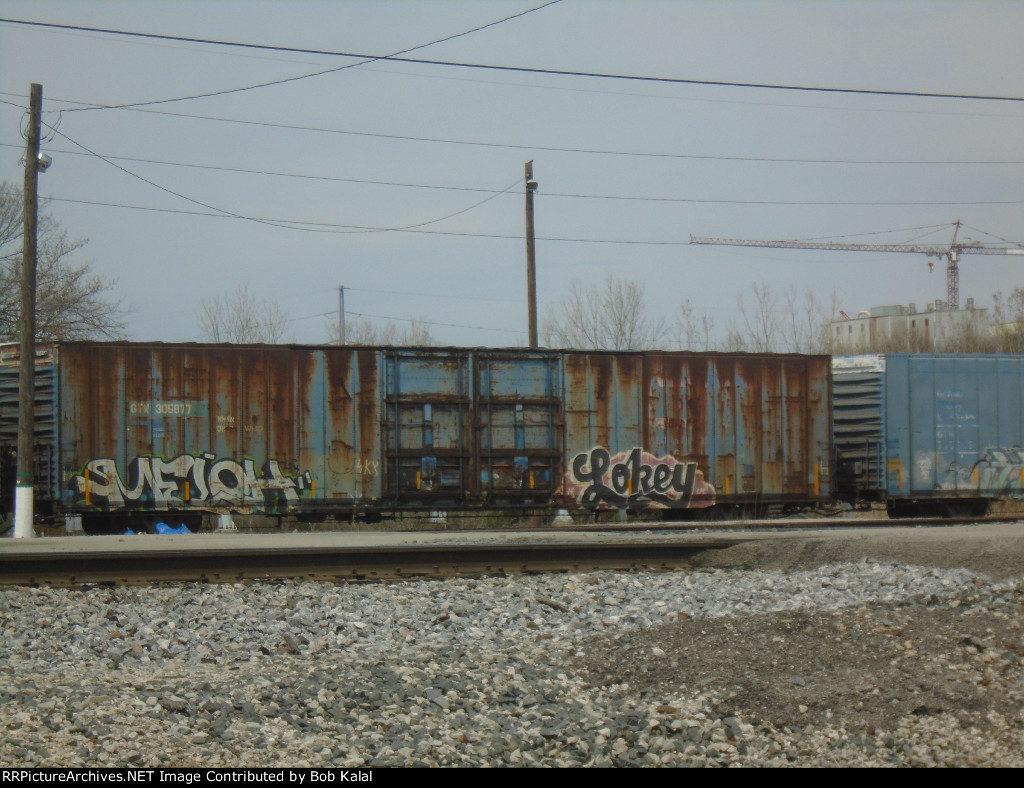 CSX 7872 BNSF 8378 into Yard & GT Car with Tower Crane in Back Ground